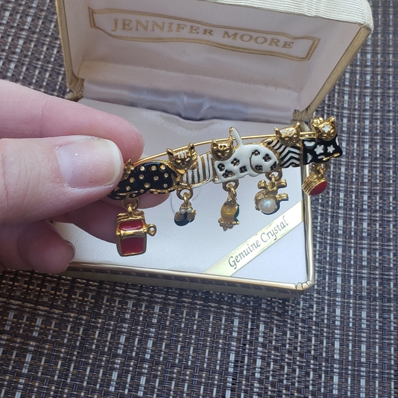 Jennifer Moore | Jewelry | Jennifer Moore Cat Pin | Poshmark